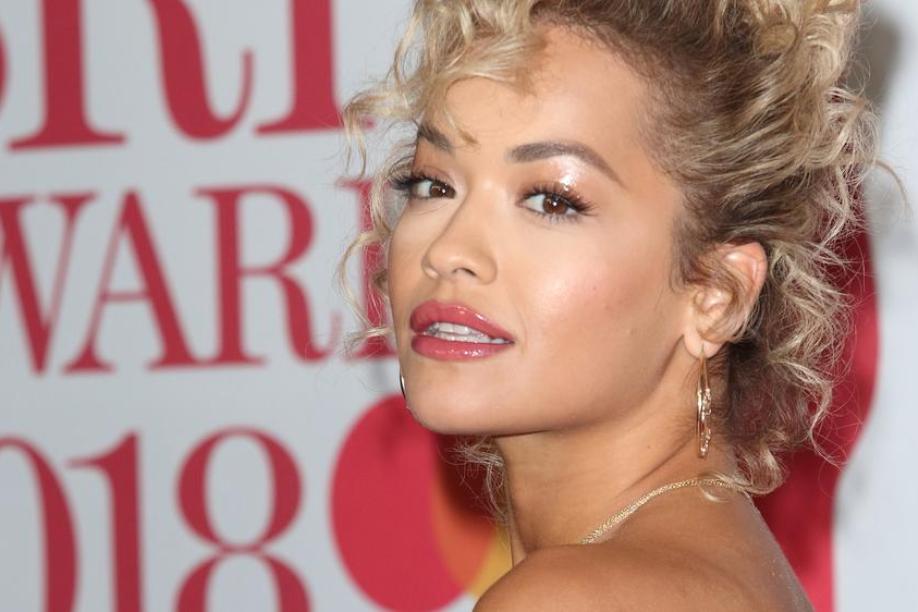 Rita Ora fühlte sich bei ihrem alten Label diskriminiert - freenet.de Rita Ora fühlte sich bei ihrem alten Label diskriminiert - freenet.de