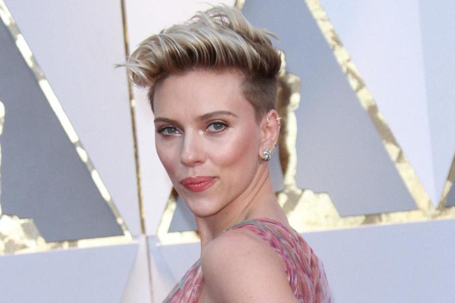 Scarlett Johansson: Scarlett Johansson: