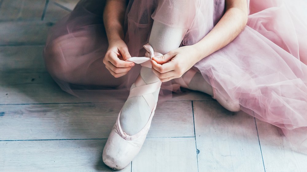 Balletcore: So stylt man den trendigen Ballerina-Look