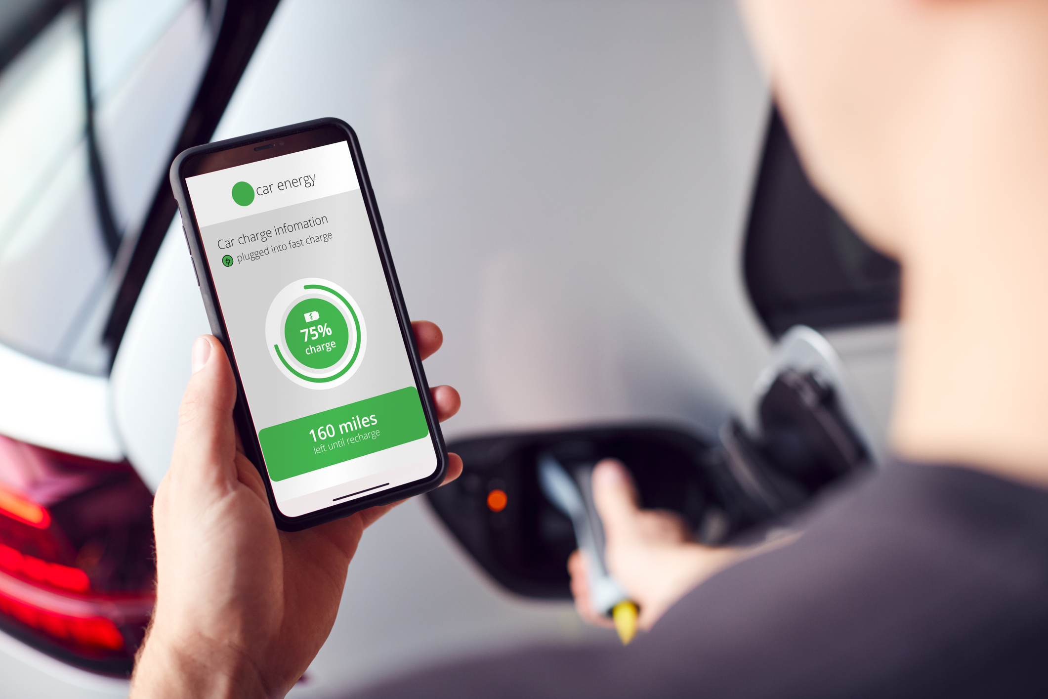 Diese wichtigen Dinge sollten Sie übers Schnellladen beim E-Auto wissen