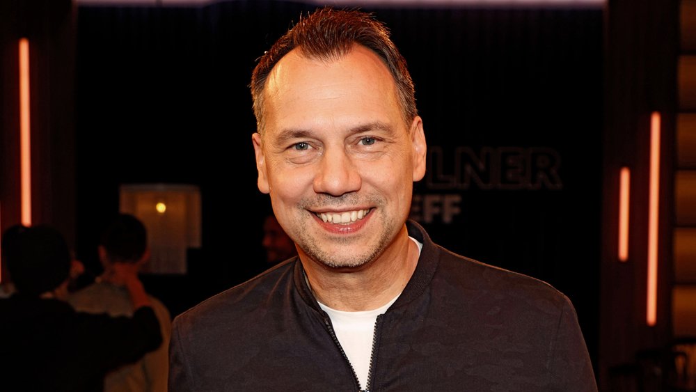 Bestsellerautor Sebastian Fitzek ist zum fünften Mal Vater geworden