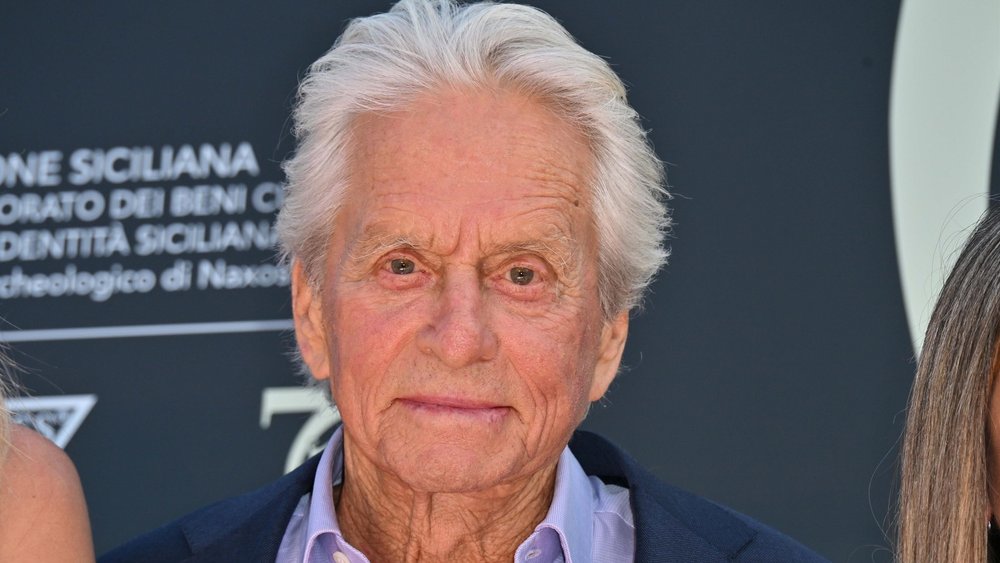 "Schäme mich": Michael Douglas entschuldigt sich für die USA