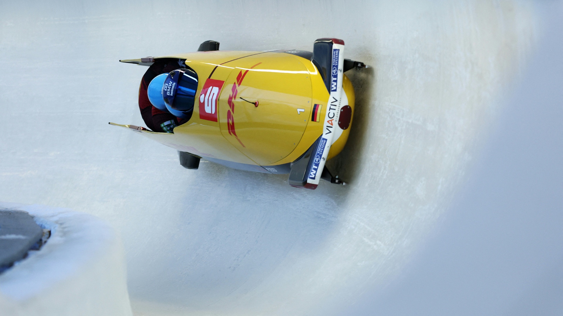 Viererbob: Friedrich hauchdünn vor Lochner