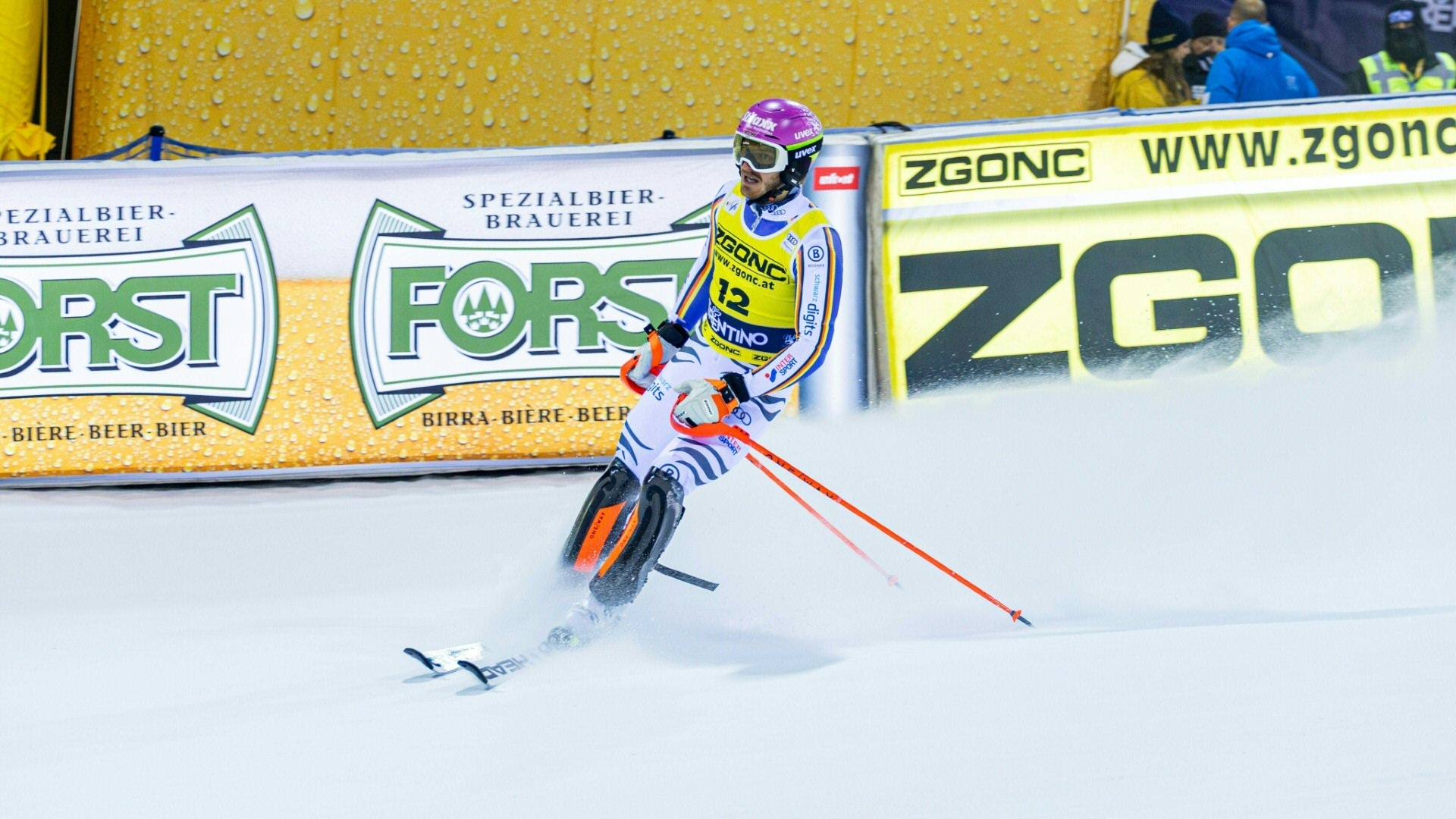 Nachtslalom in Madonna: Straßer lässt Chance liegen