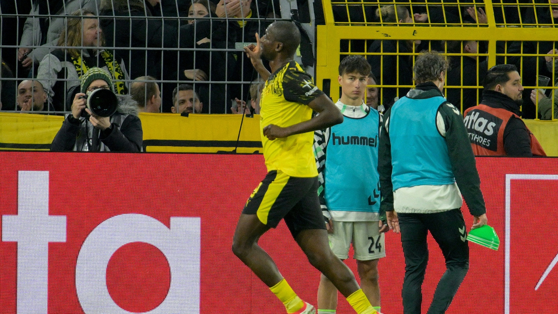 Guirassy trifft als Joker: BVB siegt gegen Bremen