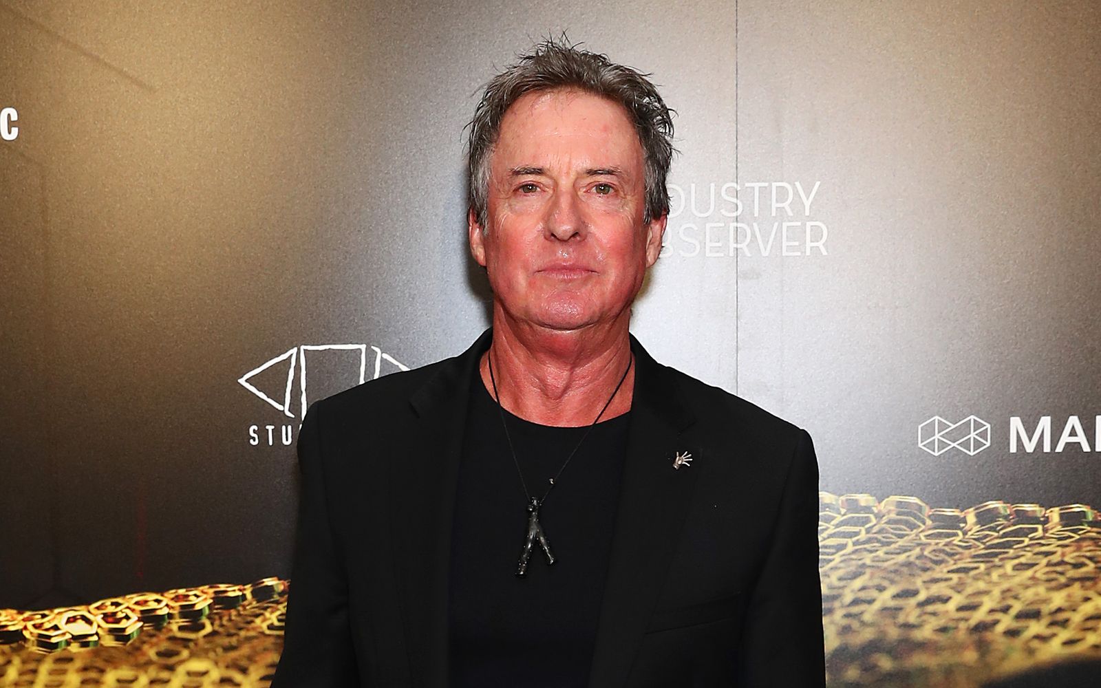 Nach "heldenhaftem" Kampf gegen Krebs: Midnight-Oil-Schlagzeuger Rob ...